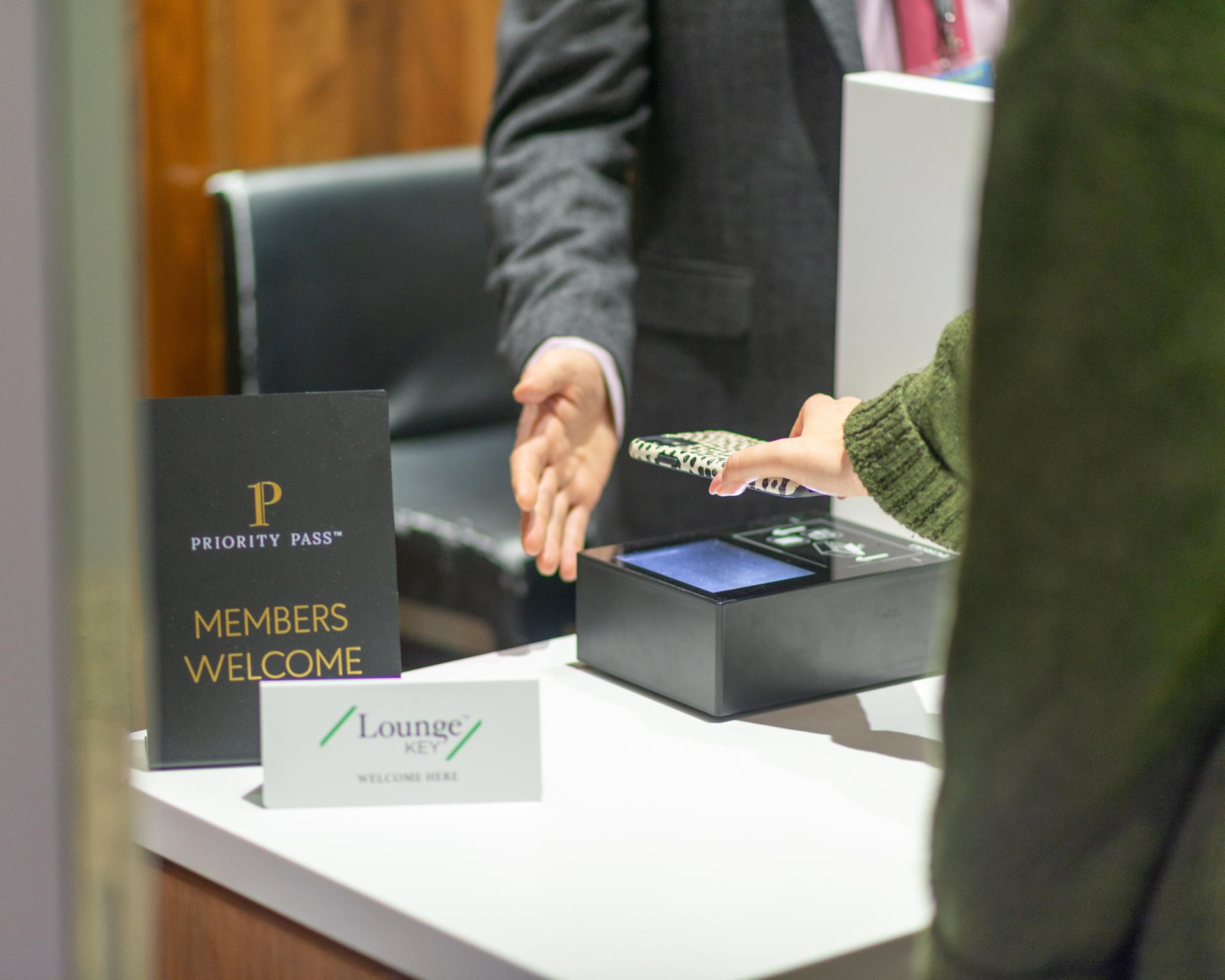 Luton Airport Lounges | No1 Lounges