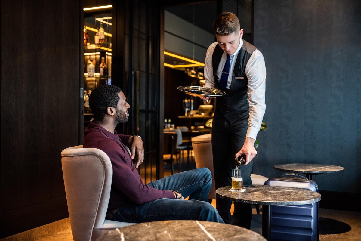 Heathrow Terminal 3 VIP Lounge | Clubrooms by No1 Lounges
