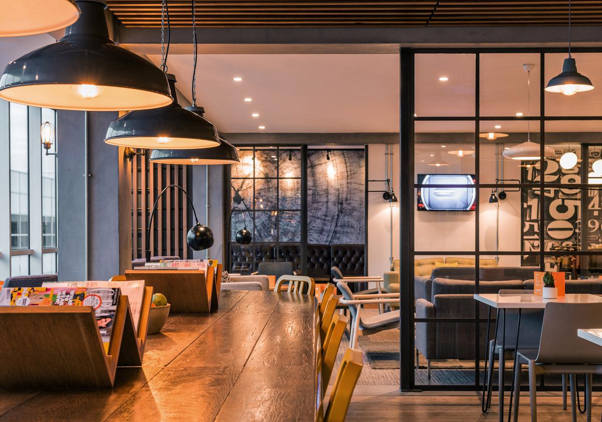 Frequently Asked Questions - No1 Lounges