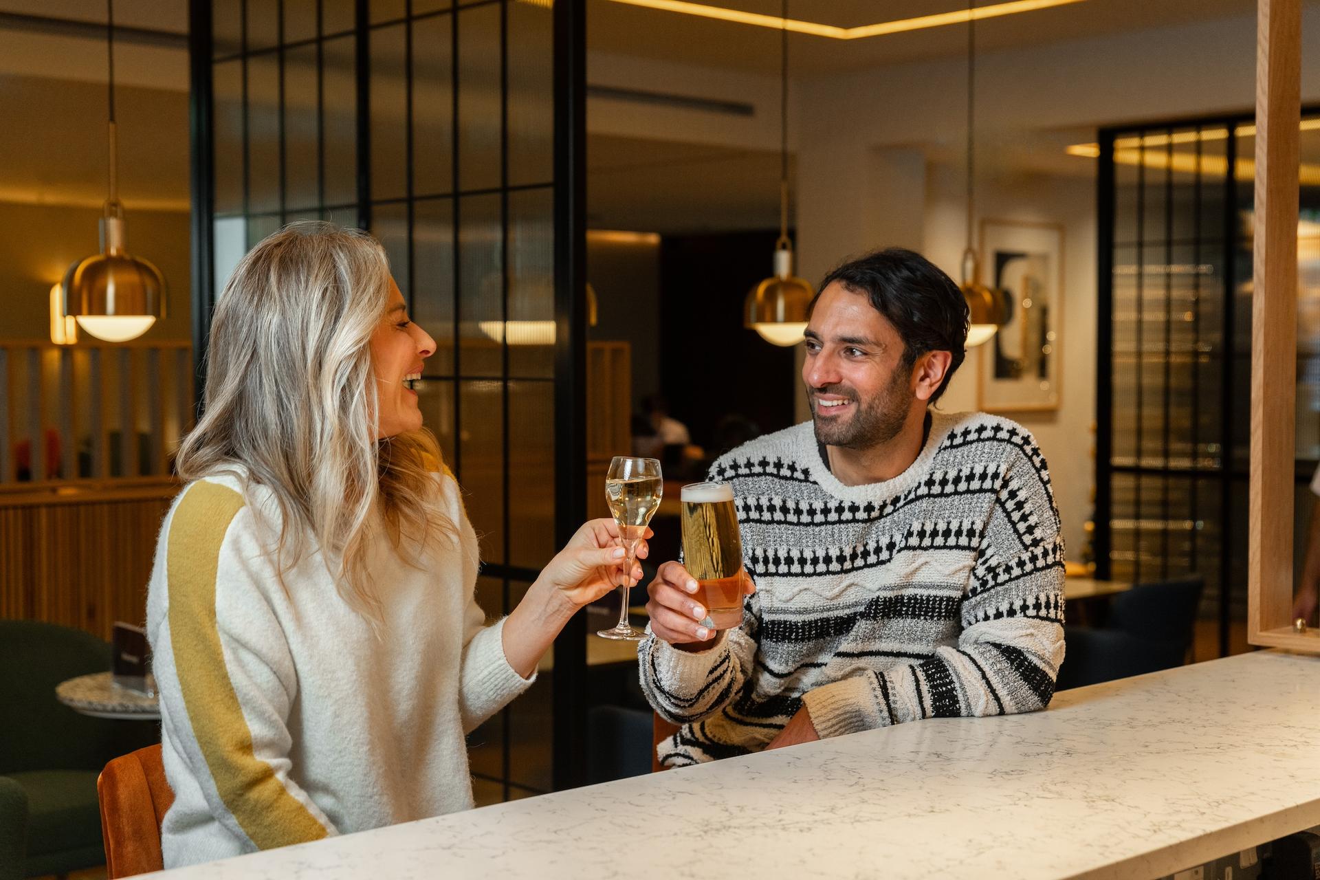 Luton Airport Lounges | No1 Lounges